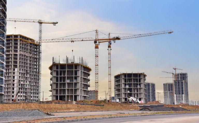 The right Crane Size for Your Project – Bryn Thomas Cranes